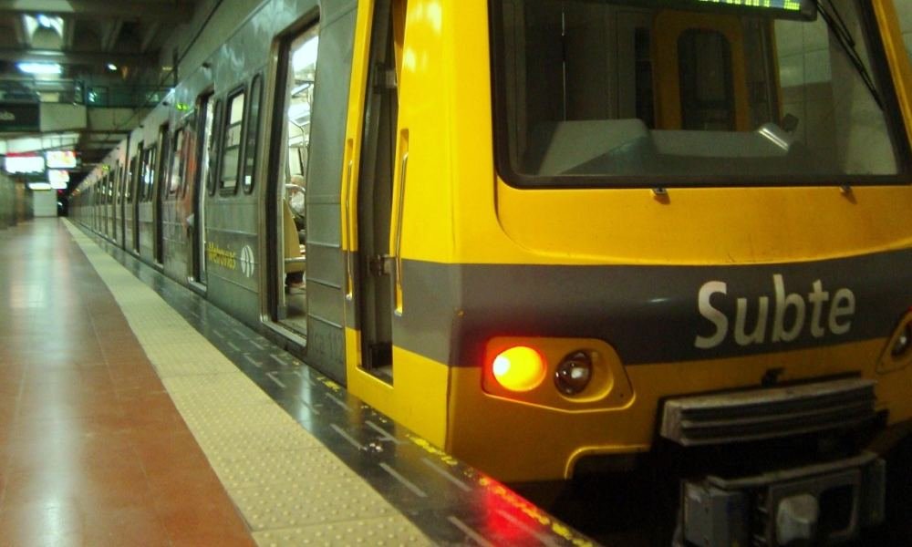 La Ciudad renueva el mapa del recorrido del subte | Noticias de Buenos ...