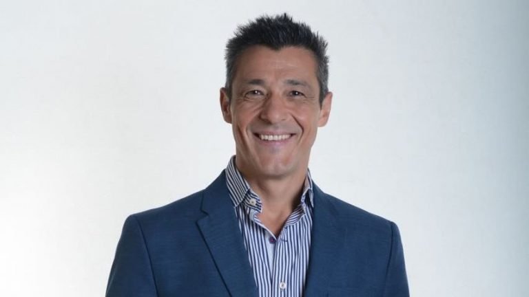 El periodista Guillermo Favale, internado de urgencia en el sanatorio ...