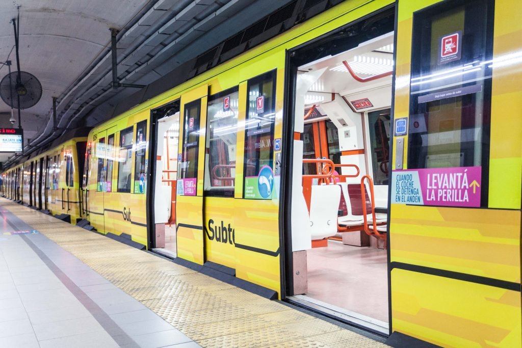 Nuevos coches para la Línea B - Parabuenosaires